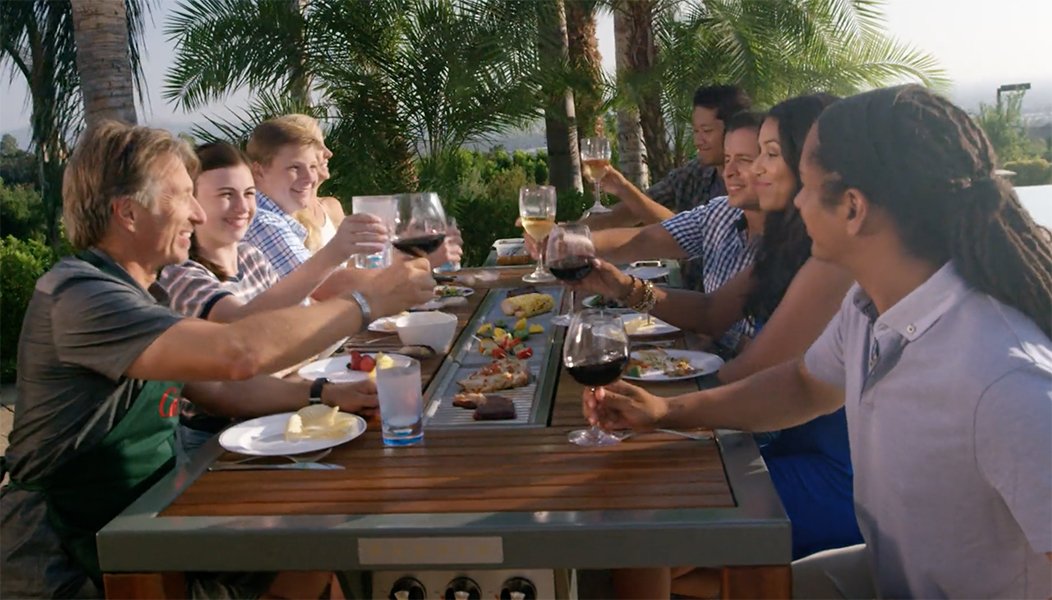 Grilling with kids is fun with the Angara BBQ Table! | iBBQ